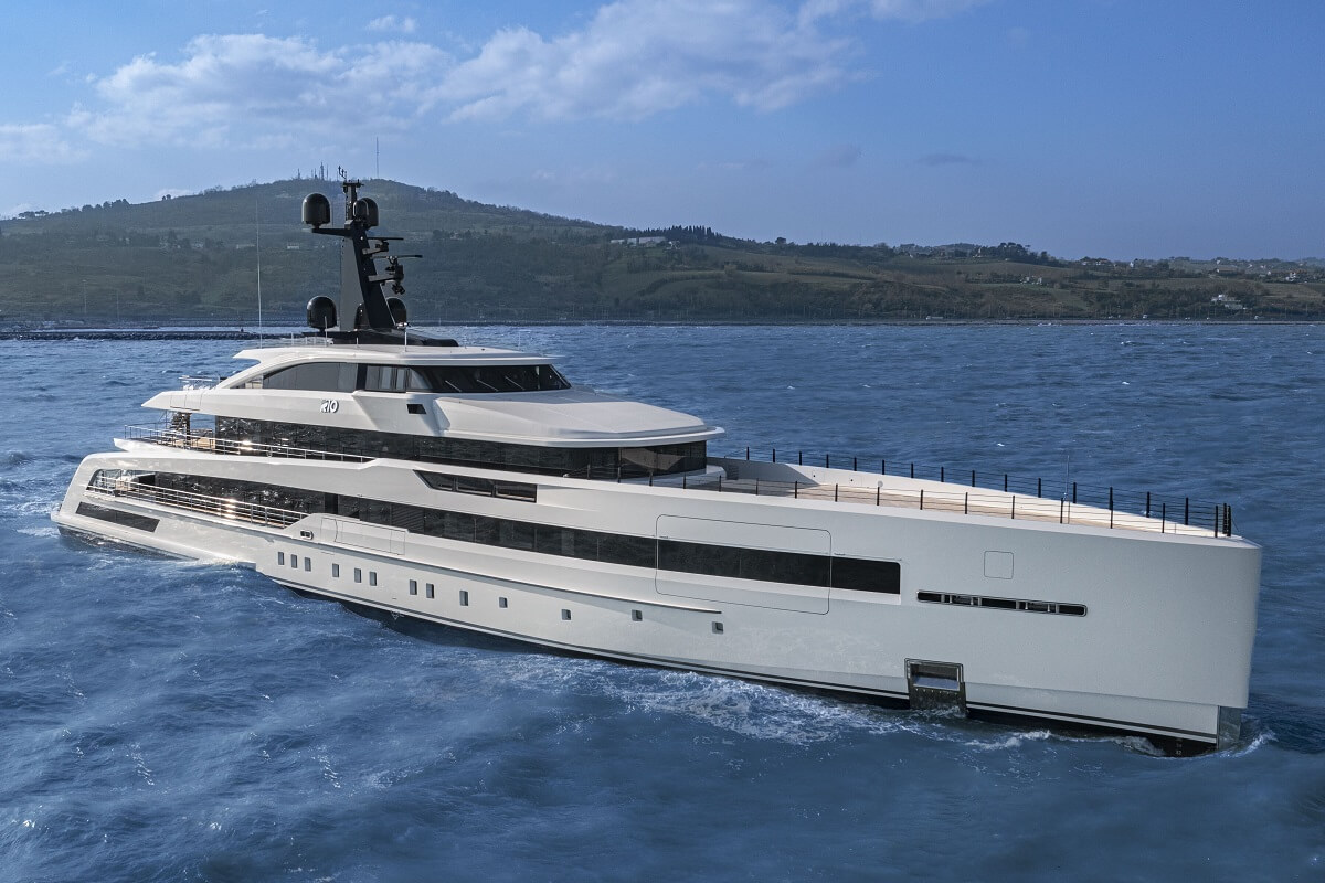 CRN’s 62m Rio undergoes first sea trials | Yacht Style