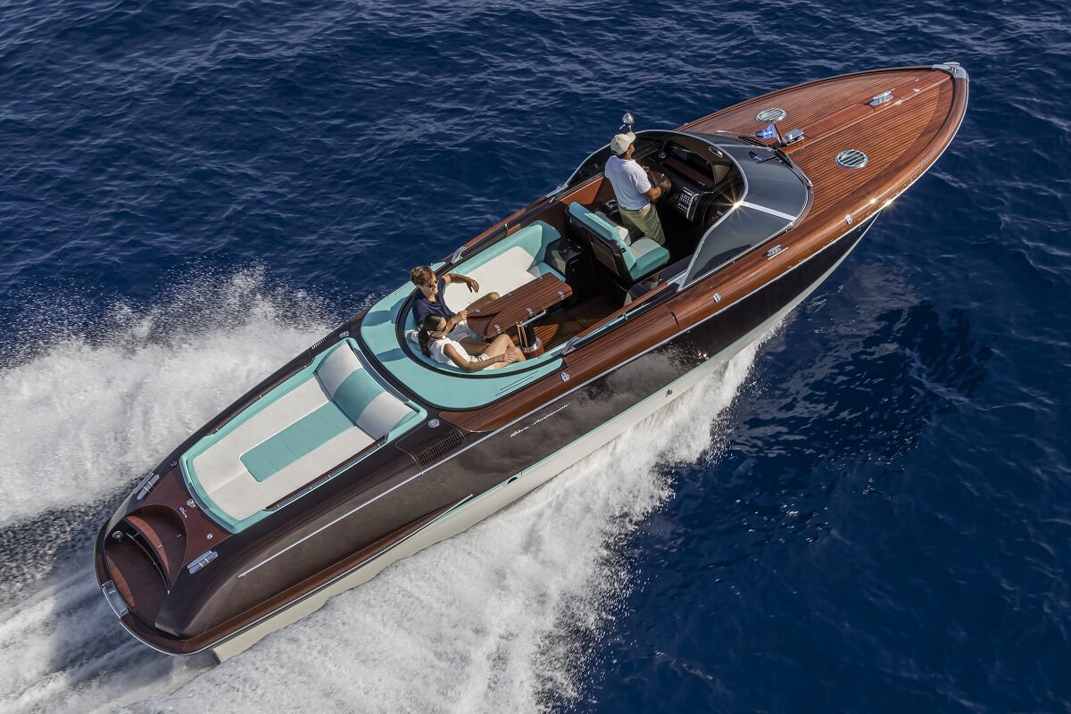 Anniversario celebrates Riva heritage – and auctions for a good cause ...